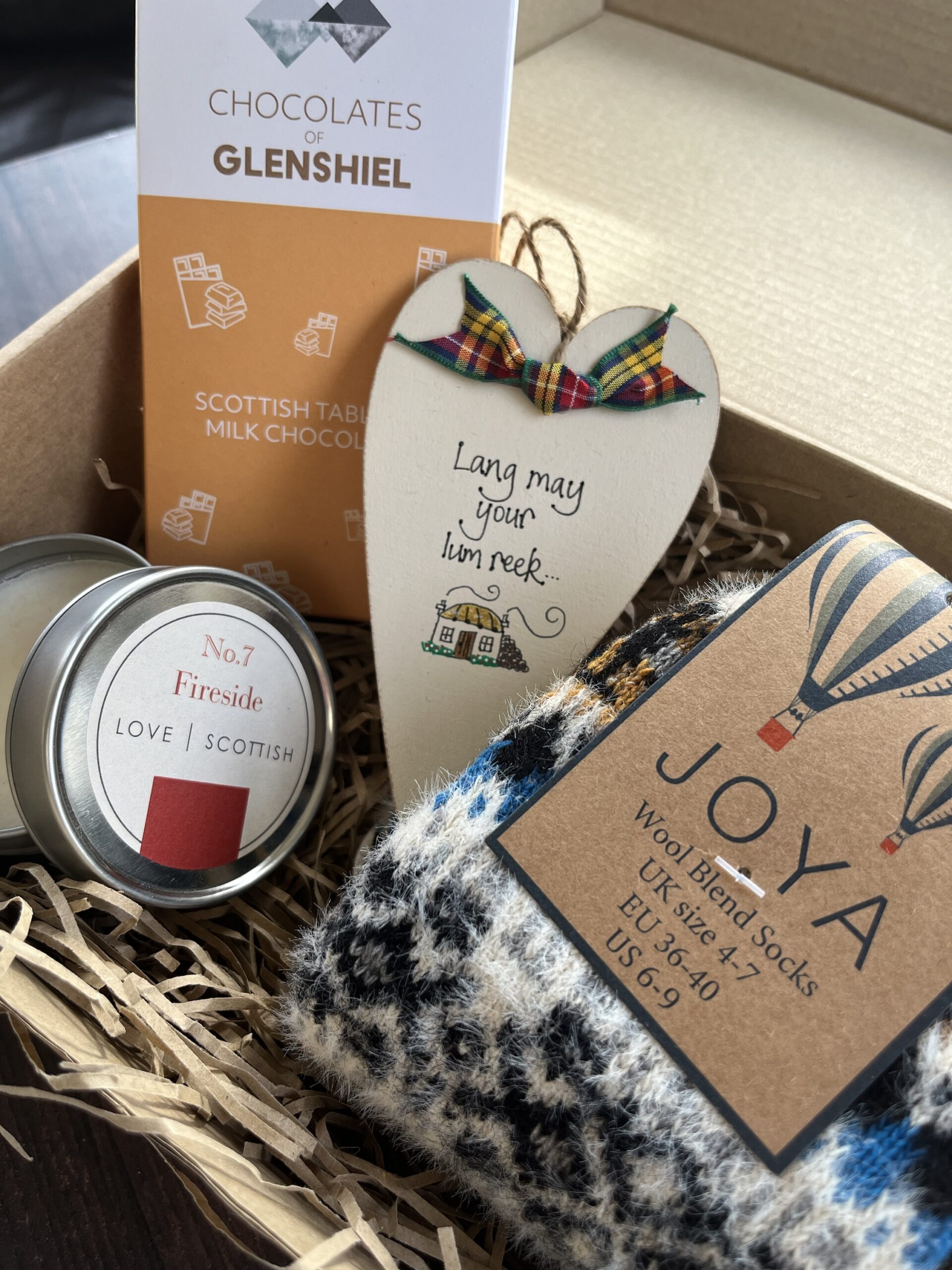 A Celebration of Scotland Gift Box | Personalised Fireside Gift Box ...